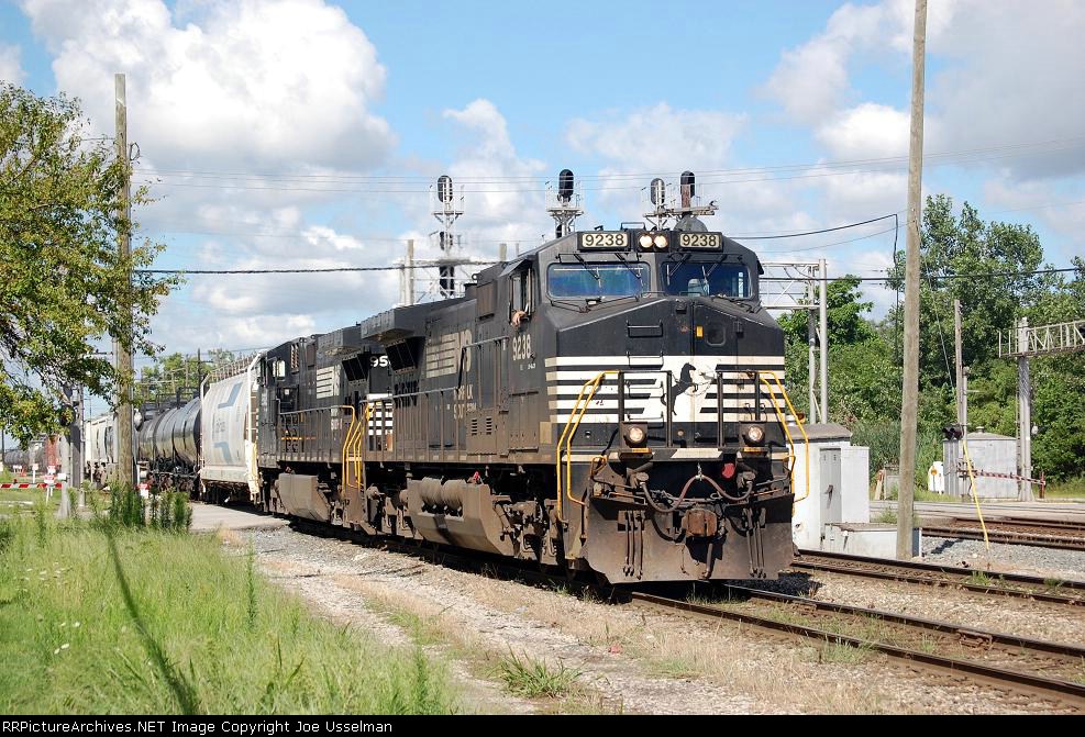 NS 9238